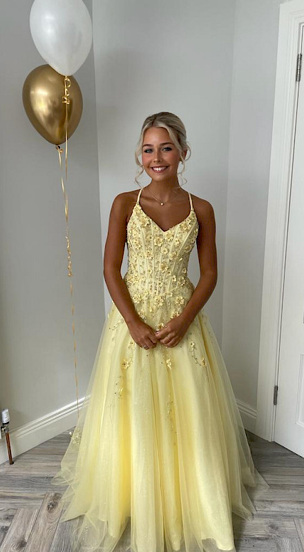 Debs Dresses - Sell your Pre-Owned Debs Dresses at DEBS Ireland